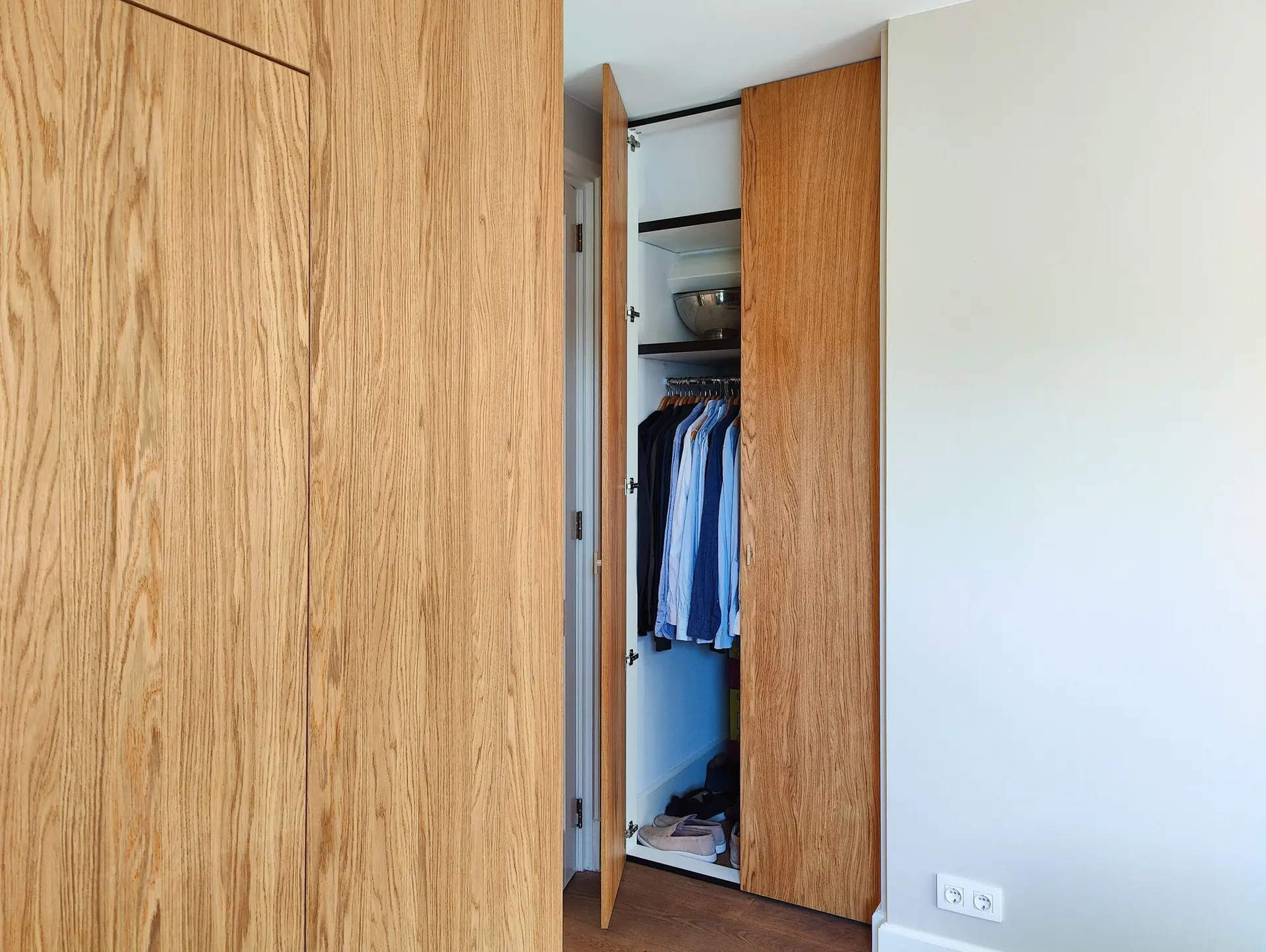 Kledingkasten Op Maat | Design & Functionaliteit ⭐